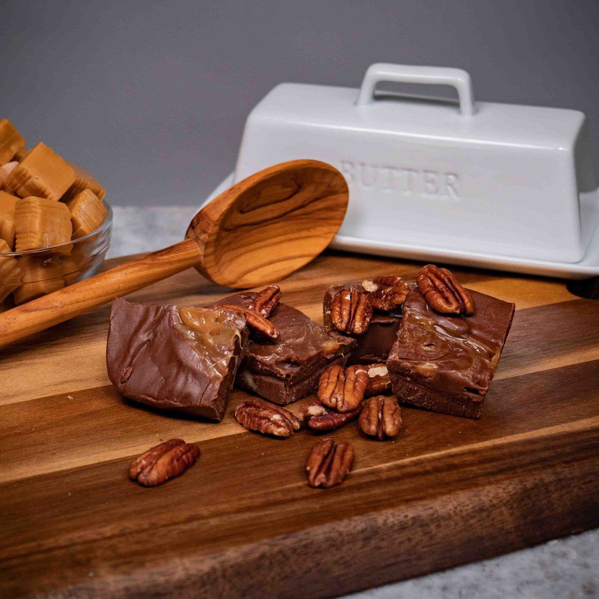 Pecan Caramel Cluster – Three Sisters Fudge